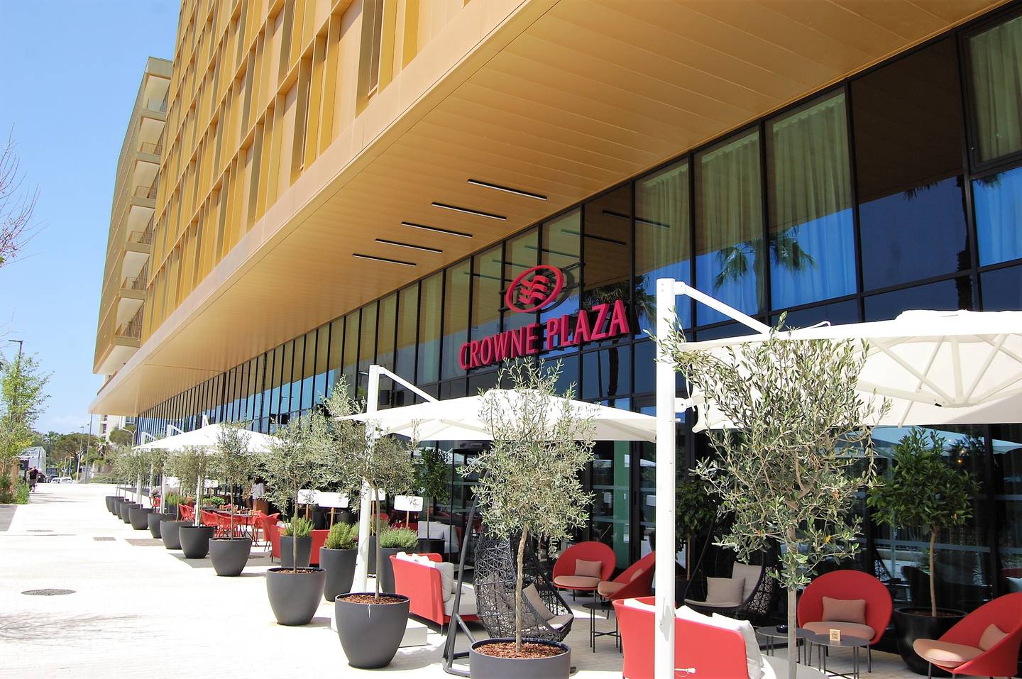 Crowne Plaza Nice - Grand Arenas | Offre Staycation | 24h de vacances à ...