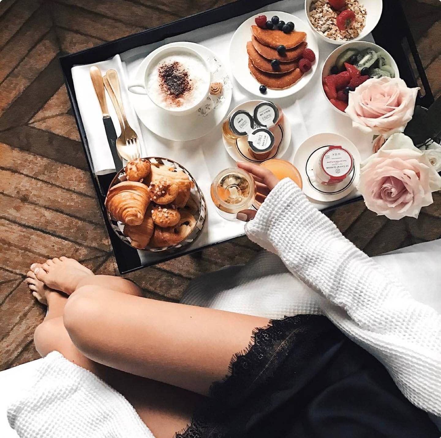 Staycation gift card | Gift your loved ones with a stay in a luxury hotel